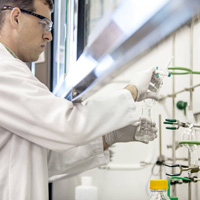 Nosotros - Laboratorios Delfarma S.A.C